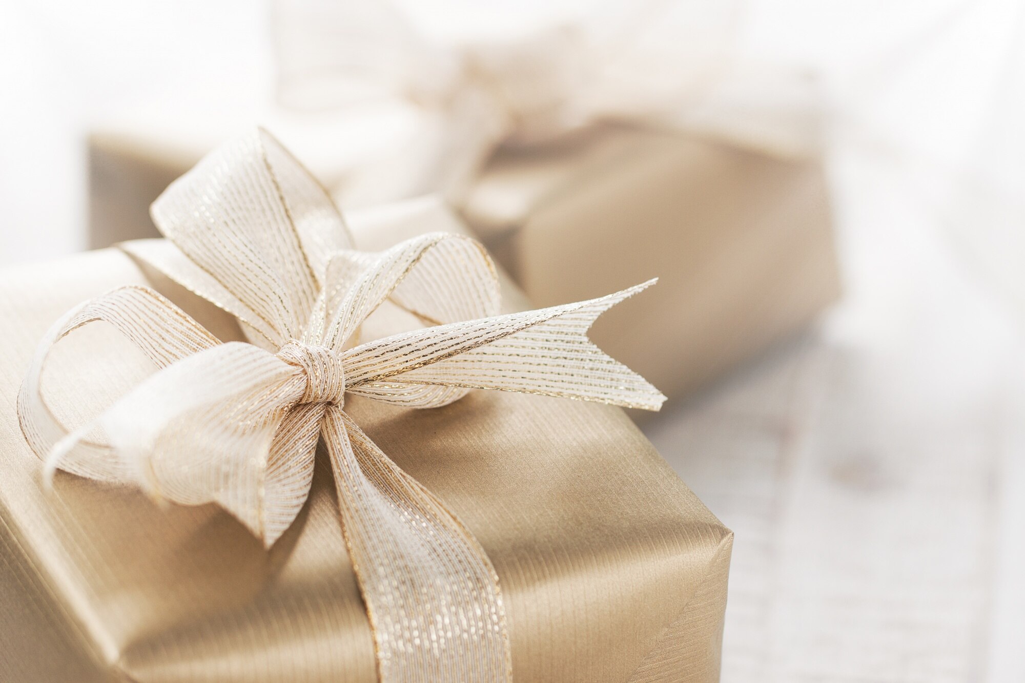 The Power of Gifts in Building and Strengthening Interpersonal Bonds ...